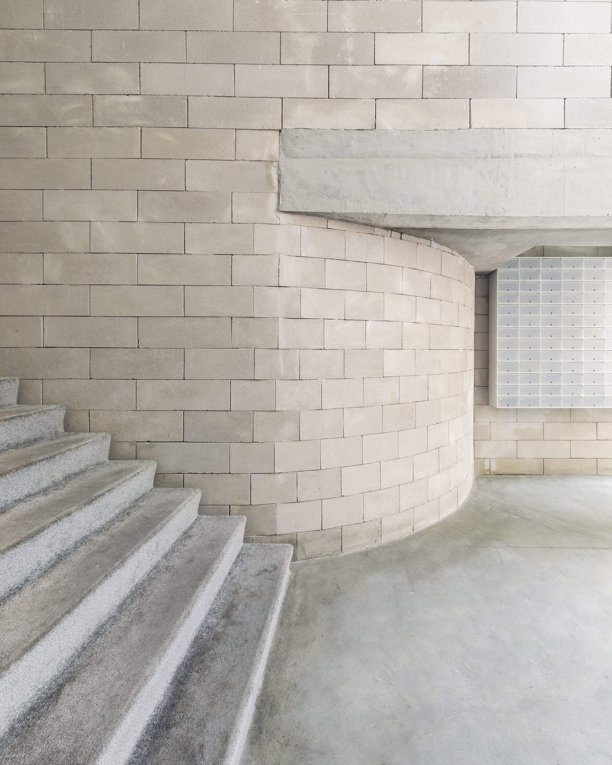 IRL FLAGSHIP SÀI GÒN – SEESON